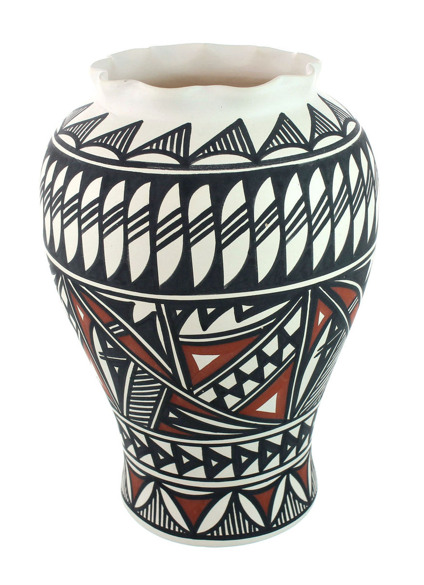 Native American Hand Crafted Acoma Pottery By Artist L. Concho. SN2002 ...